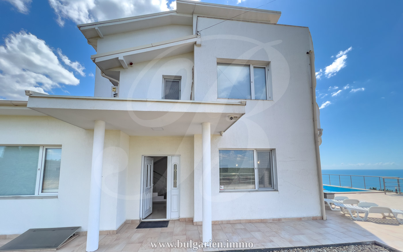 Wunderschöne Villa mit Pool und 180° Meerblick